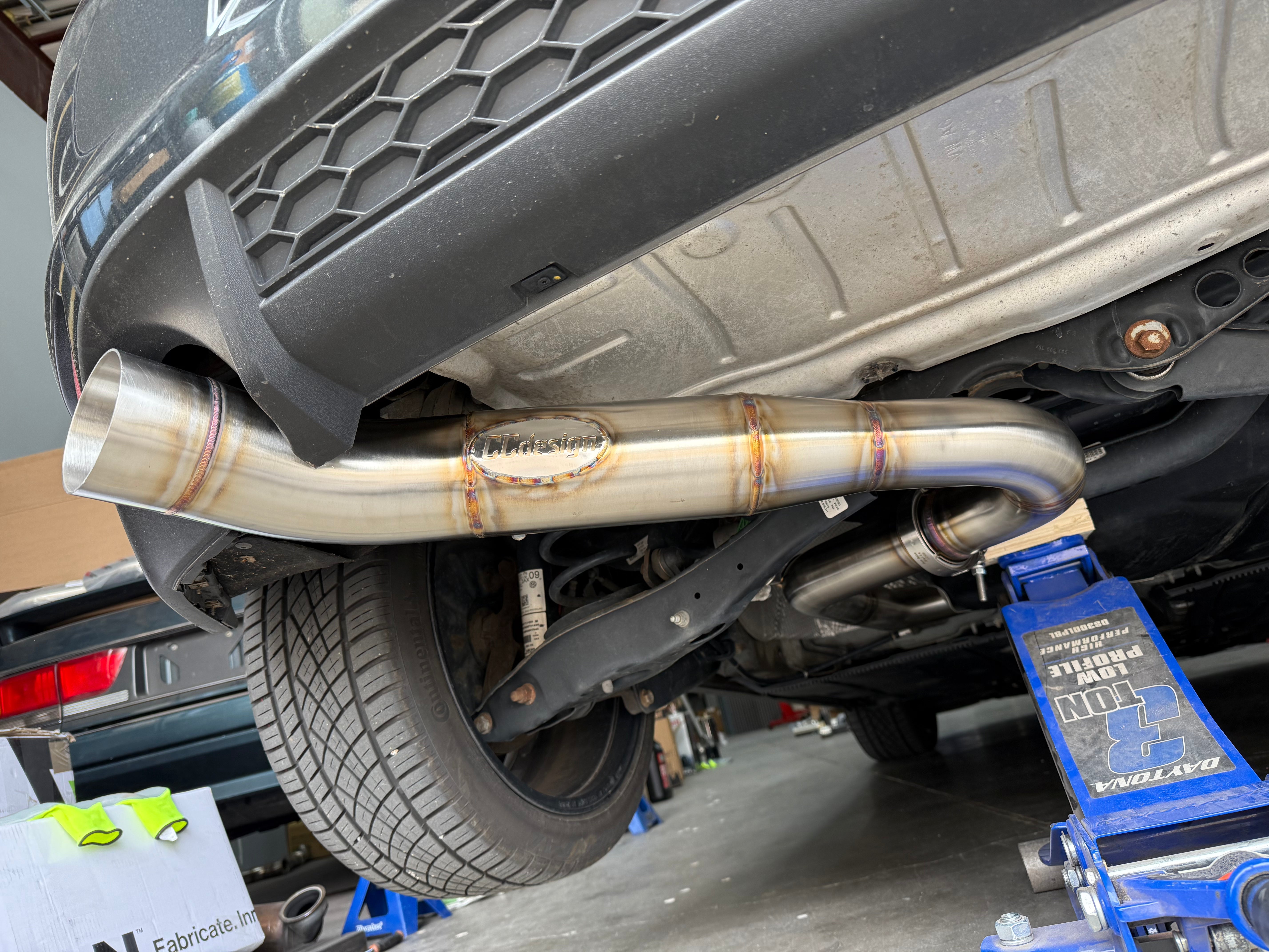 CCdesign **MK7.5** VW Golf GTI "Signature" 3" Single Exit Catback Exha ...