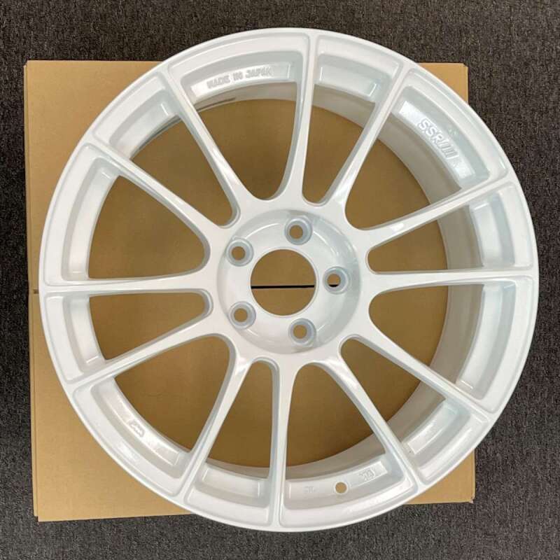SSR GTX04 18x9.5 5x100 40mm Offset White Wheel *SPECIAL ORDER-NO CANCE ...